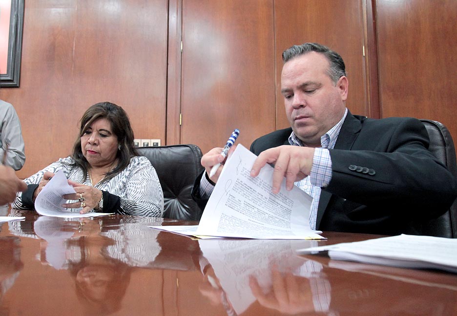 Se realiza procedimiento de entrega-recepción de Comisión de Vigilancia | Congreso de San Luis ...